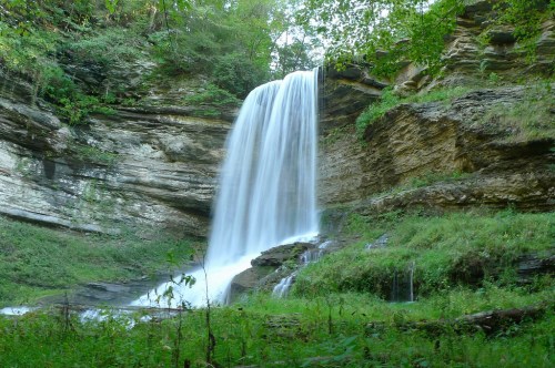 19 Stunning Waterfalls In Virginia To Add To Your Bucket List