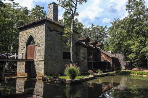 These North Carolina Castles Are Positively Enchanting