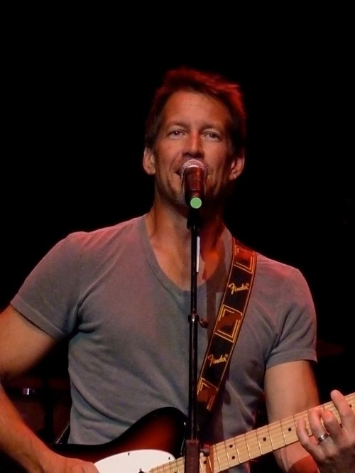 12 Of The Most Well-Known Famous People From Tennessee