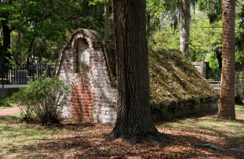 9 Strange and Disturbing South Carolina Urban Legends