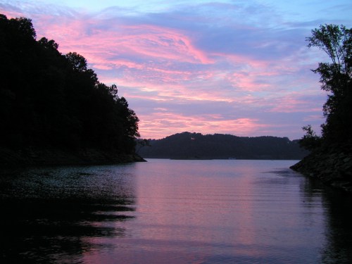 Here Are 11 Of The Most Beautiful Lakes In Kentucky