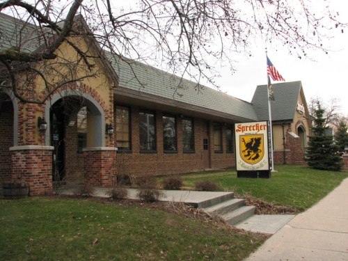 Driving Day Trips In Wisconsin: 13 Adventures Over Badger State