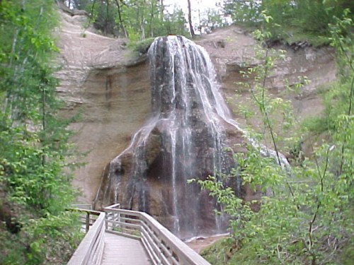 5 Nebraska Waterfalls That'll Take Your Breath Away