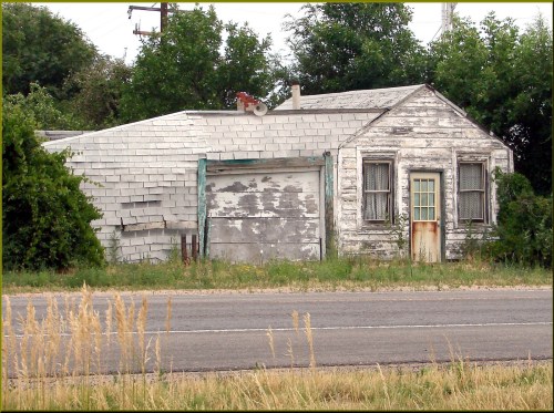 15 Eerily Beautiful Abandoned Places In Nebraska
