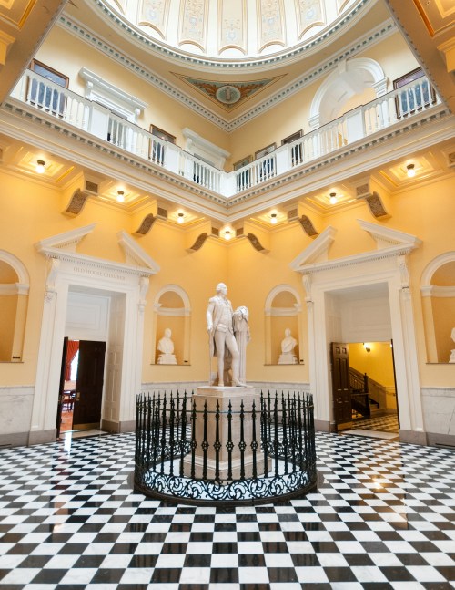 16 Stunning Examples Of Beautiful Architecture In Virginia