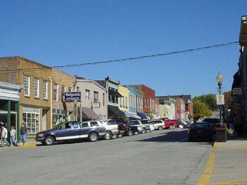 17 Of The Best Small Towns in Missouri You Should Visit