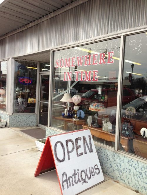 9 Best Antique Stores In Alabama Where You'll Find Hidden Treasures