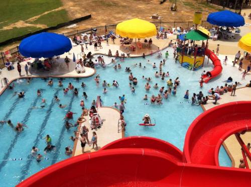 8 Awesome Water Parks In Alabama