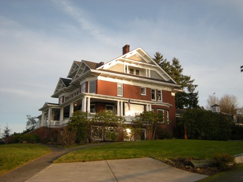 Visit The 13 Most Haunted Places in Washington State If You Dare