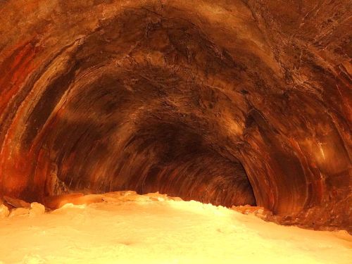 7 Best Caves In Arizona That Take You To Other Worlds