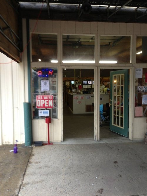 12 Best Flea Markets In Virginia Where You'll Find Awesome Stuff