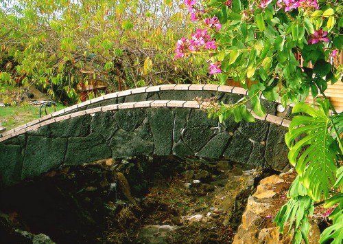 You’ll Want To Cross These 16 Amazing Bridges In Hawaii