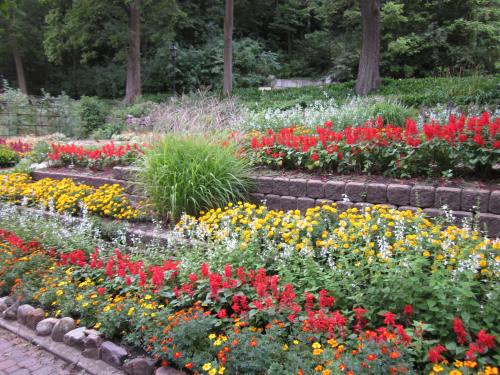 Beautiful Gardens In Minnesota: Put These 16 On Your List