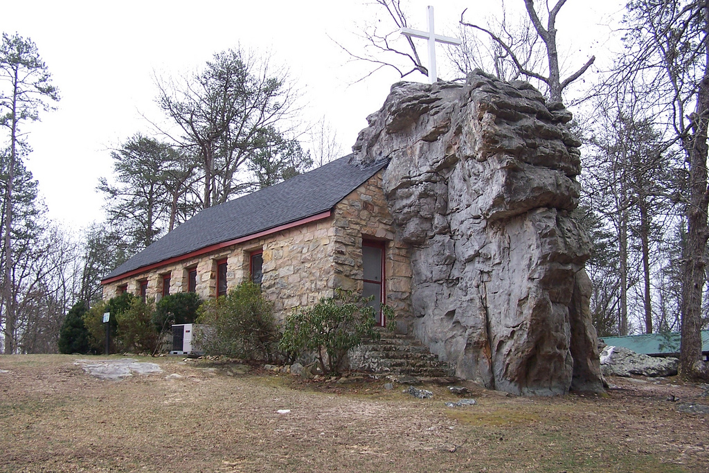 Here Are The 10 Weirdest Places You Can Possibly Go In Alabama