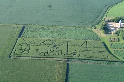 10 Corn Mazes In Iowa You Have To Do This Fall