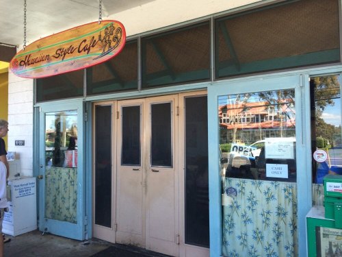 12 Hidden Gem Restaurants In Honolulu, HI With Amazing Food