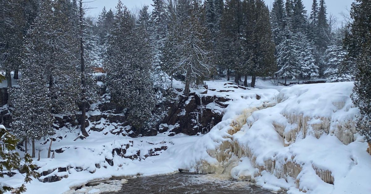 20 Spots In Minnesota That Will Drop Your Frozen Jaw This Winter
