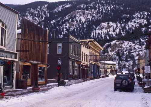 11 Best Christmas Towns in Colorado