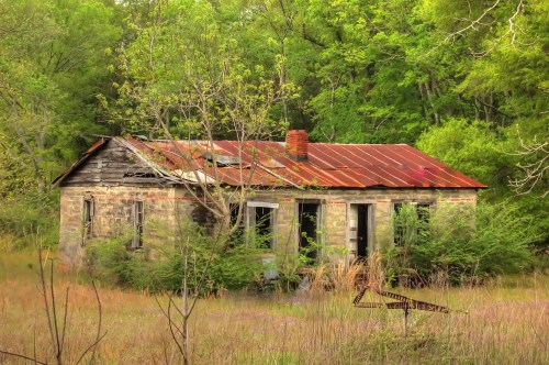 15 Stunning Photos of Abandoned Places in Alabama