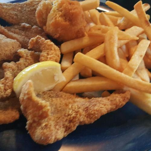 These 10 Restaurants Serve The Best Catfish In Mississippi