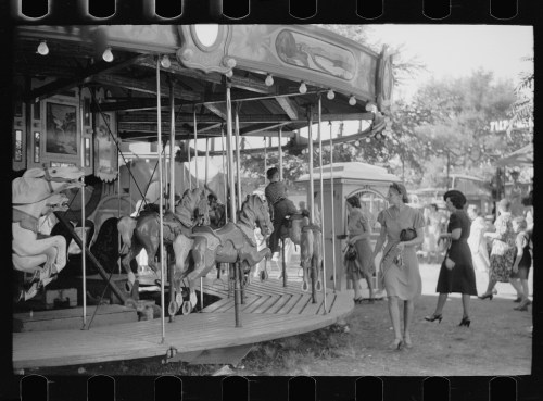 This Historic Photos Depict Life In The 1930s In Iowa