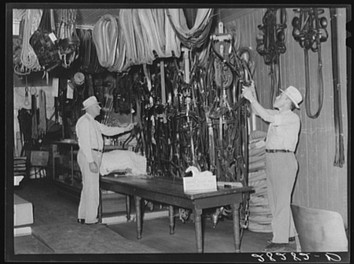 This Historic Photos Depict Life In The 1930s In Iowa