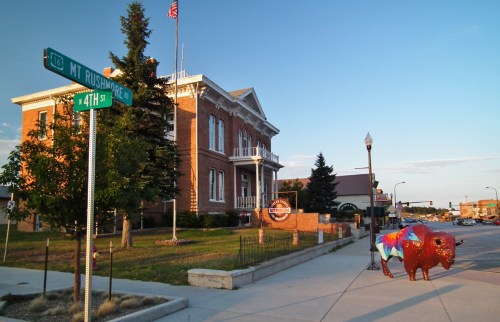 10 Best Small Towns in South Dakota