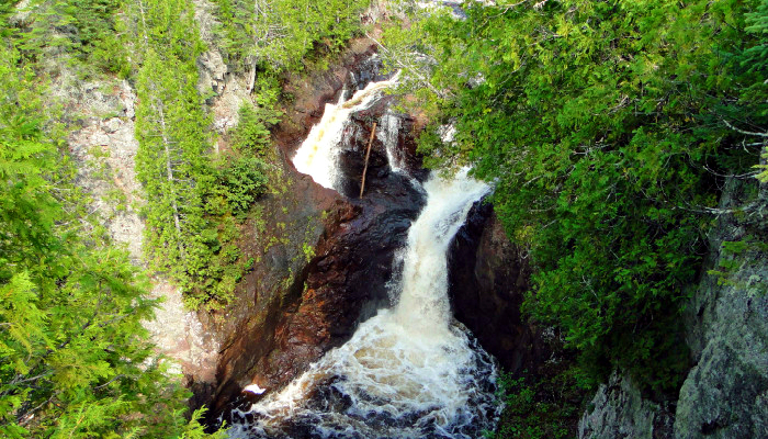 You Should Avoid These 7 Most Dangerous Spots In Minnesota Nature