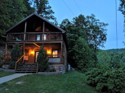 Best Cabins in Kentucky: 16 Cozy Rentals for Every Budget