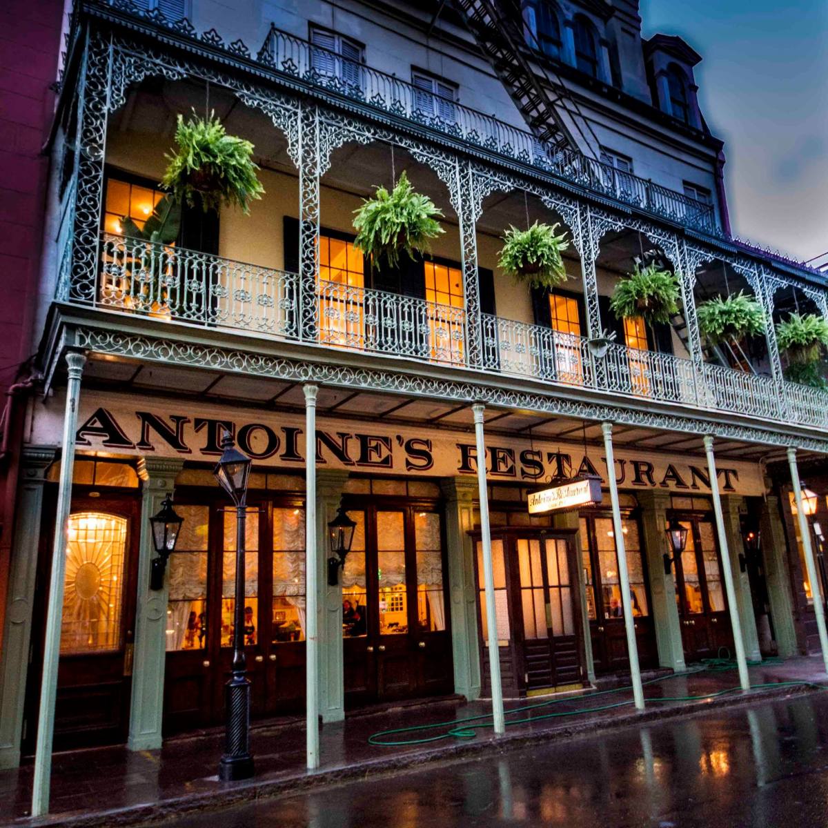 16 of the Absolute Best Restaurants in Louisiana