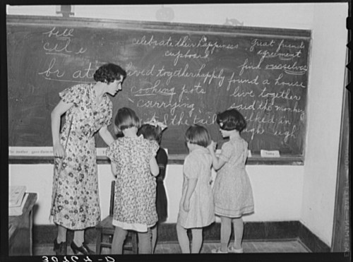 7 Historic Photos Of North Dakota Schools From The Early 1900s