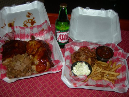 15 Iconic And Traditional Kentucky Foods