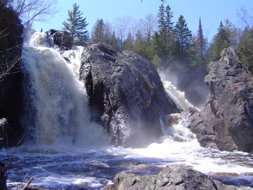 This Michigan Waterfalls Road Trip Will Absolutely Amaze You