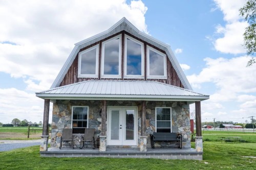 Best Cabins In Delaware: 14 Cozy Rentals For Every Budget