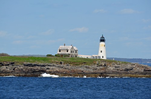 12 Haunted Attractions In Maine If You're About That Haunted Life