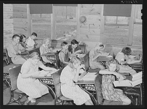 15 Photos of Rural Kentucky Schools in the 1900s