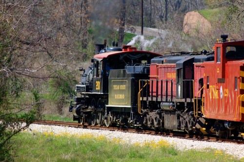 4 Of The Most Fun Train Rides In Texas