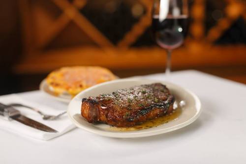 10 Of The Best Steakhouses In Mississippi