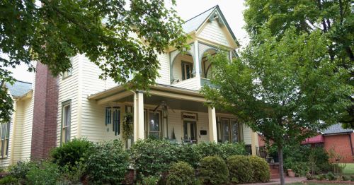Oldest Towns in North Carolina: 11 Destinations Filled With History