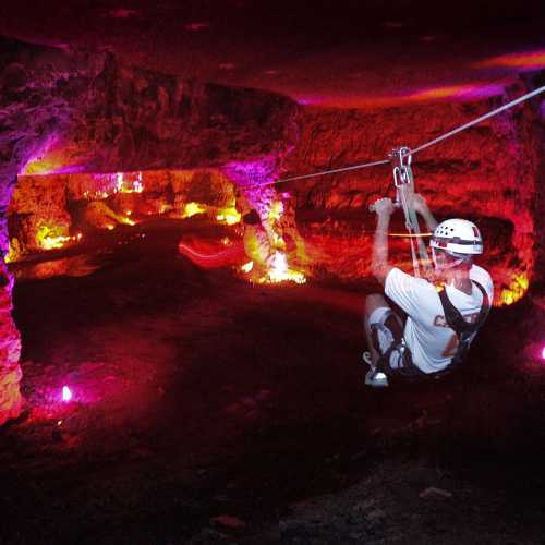 15 Amazing Underground Destinations In America