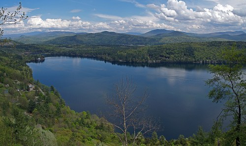 13 Gorgeous Lakes In Vermont That You Must Visit This Summer