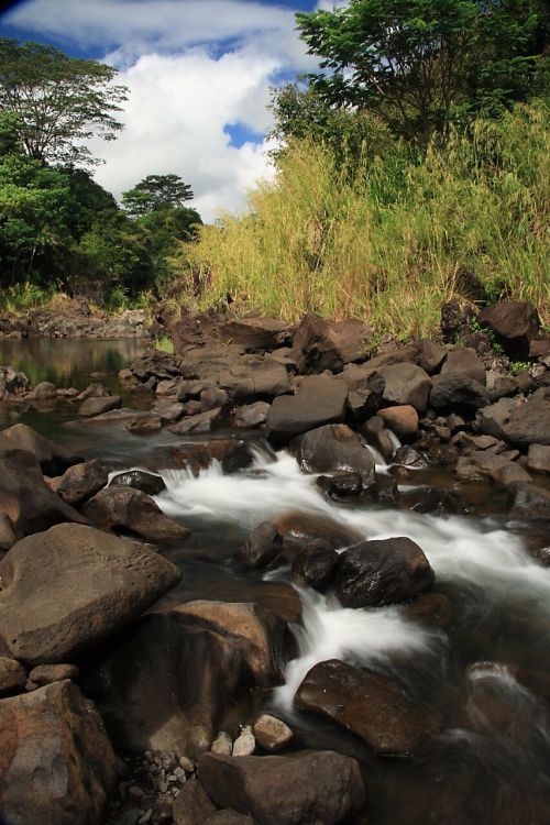 The Beautiful But Deadly Boiling Pots in Hawaii