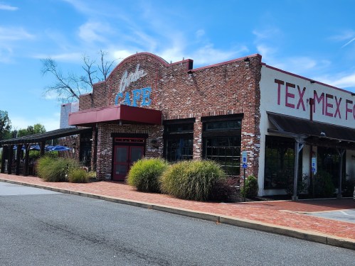 12 Best Restaurants In Delaware: Bucket List Dining In DE