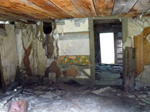 Take This Creepy Ghost Town Road Trip In Washington