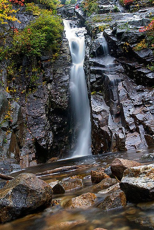 10 Of The Best Waterfalls In New Hampshire That Are Easy To See