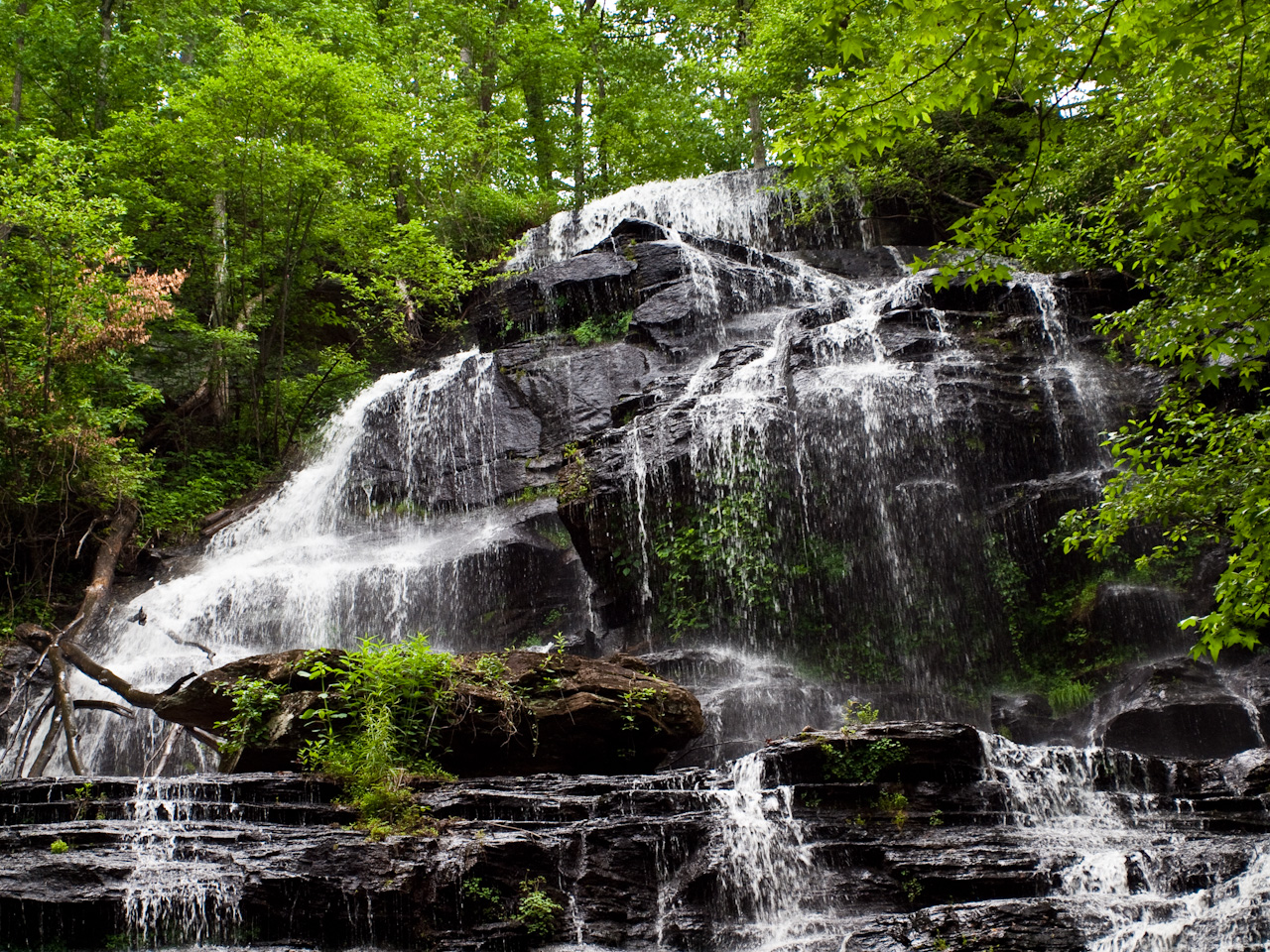 7 Unbelievable South Carolina Waterfalls Hiding In Plain Sight…No ...