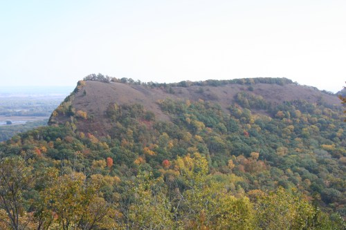 Here Are 7 Of The Best Scenic Drives In Iowa You Should Take ASAP