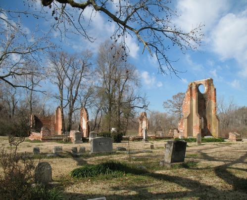 11 Mississippi Cemeteries That Are Both Eerie And Beautiful