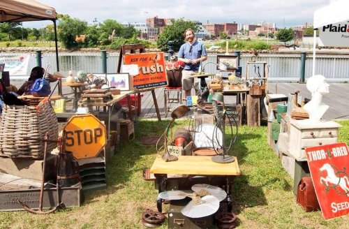 The Best Flea Markets In Rhode Island