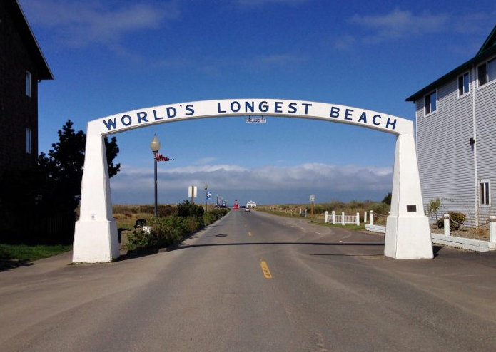 Long Beach Is The Best Summer Day Trip Town In Washington